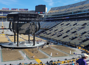 Rhino Staging » Professional Crews for Live Events