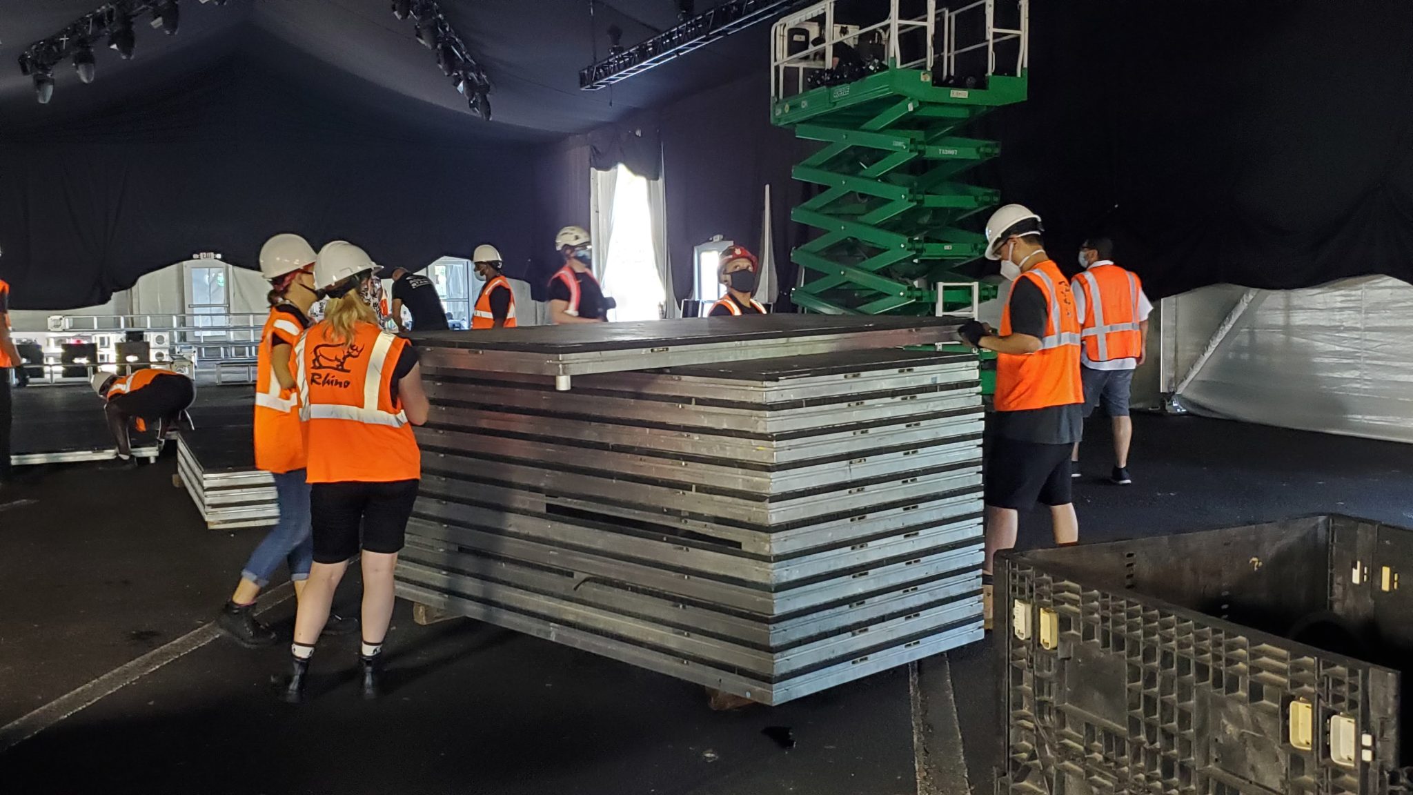 Incident Prevention: Enhancing Situational Awareness as a Stagehand